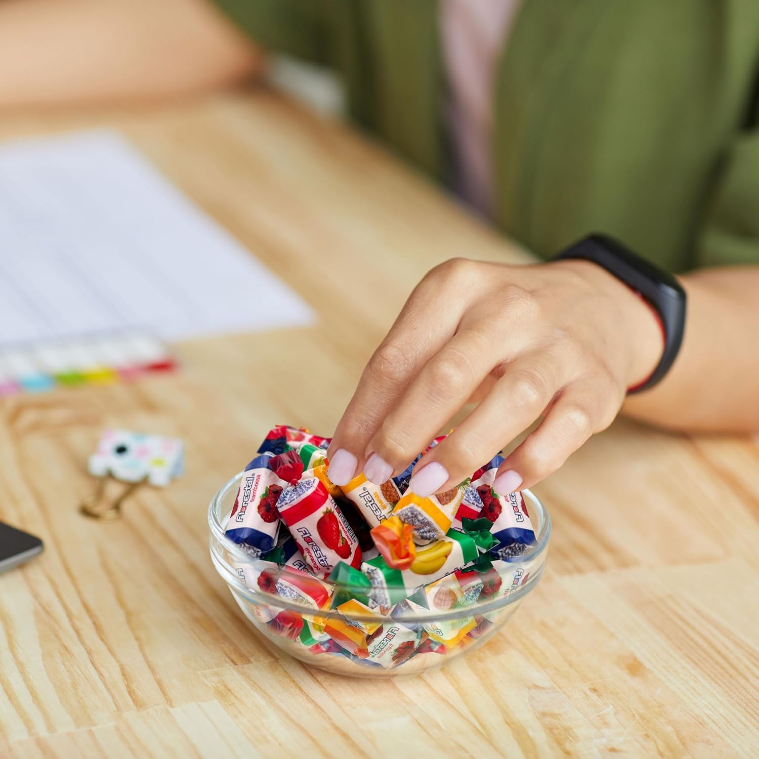 Funtaffy Assorted Taffy Candy, Fruit & Berry Flavors (2-Pound Pack ...